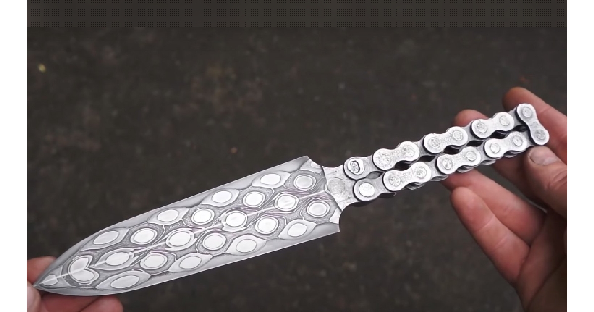 Video: Stop throwing out your old chains and take up blacksmithing ...